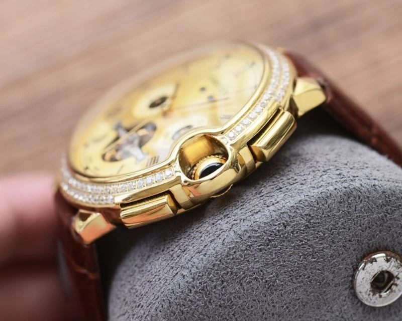 Indistinguishable CARTIER Watches