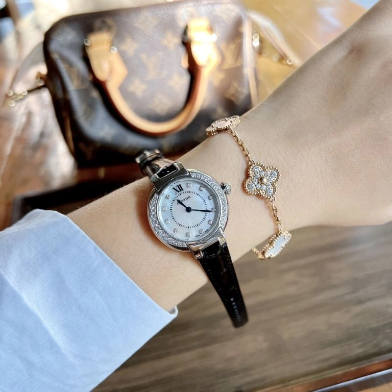 Discounted CARTIER Watches