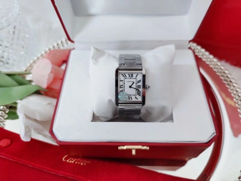Indistinguishable CARTIER Watches