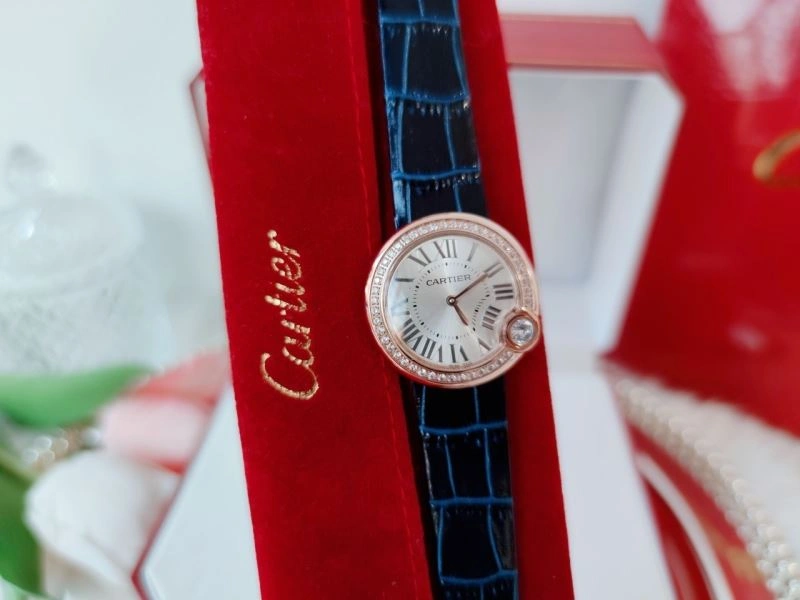 Accurate model CARTIER Watches