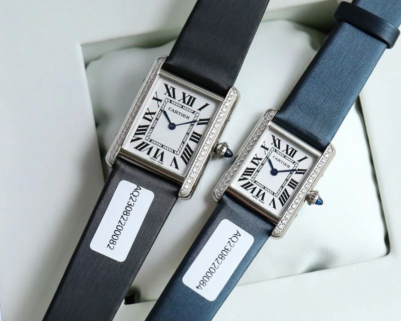 Top mirror CARTIER Watches