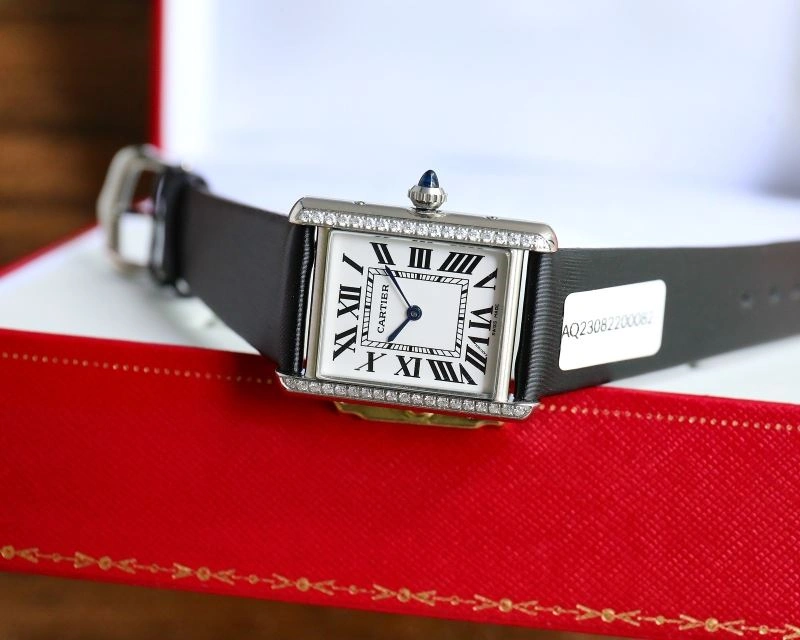 Top mirror CARTIER Watches