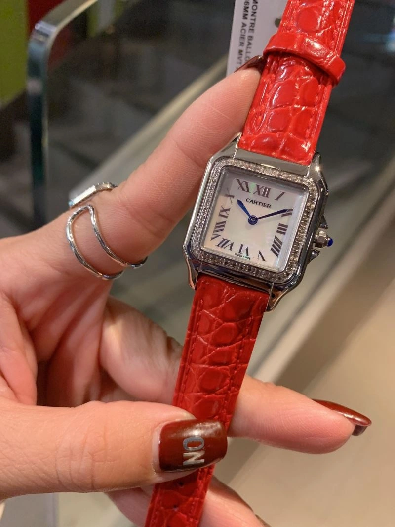 CARTIER Watches