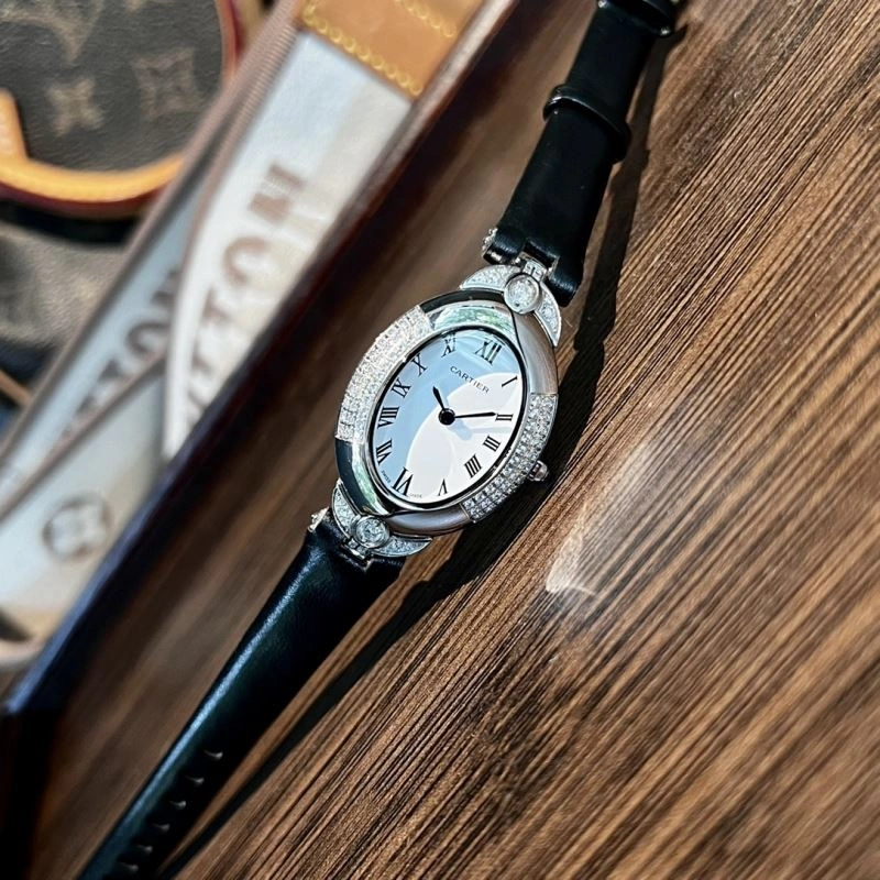 Accurate model CARTIER Watches