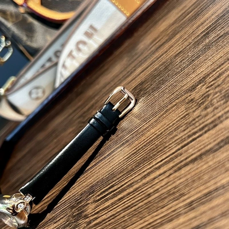 Precise copy CARTIER Watches