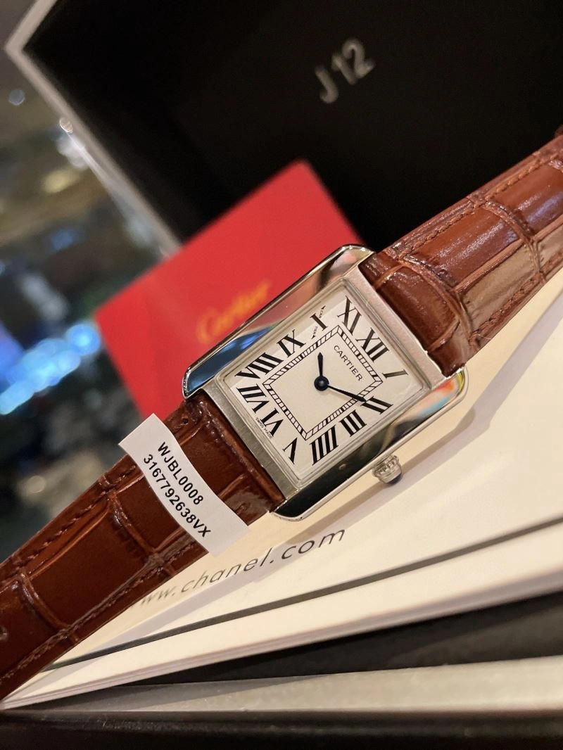Accurate model CARTIER Watches