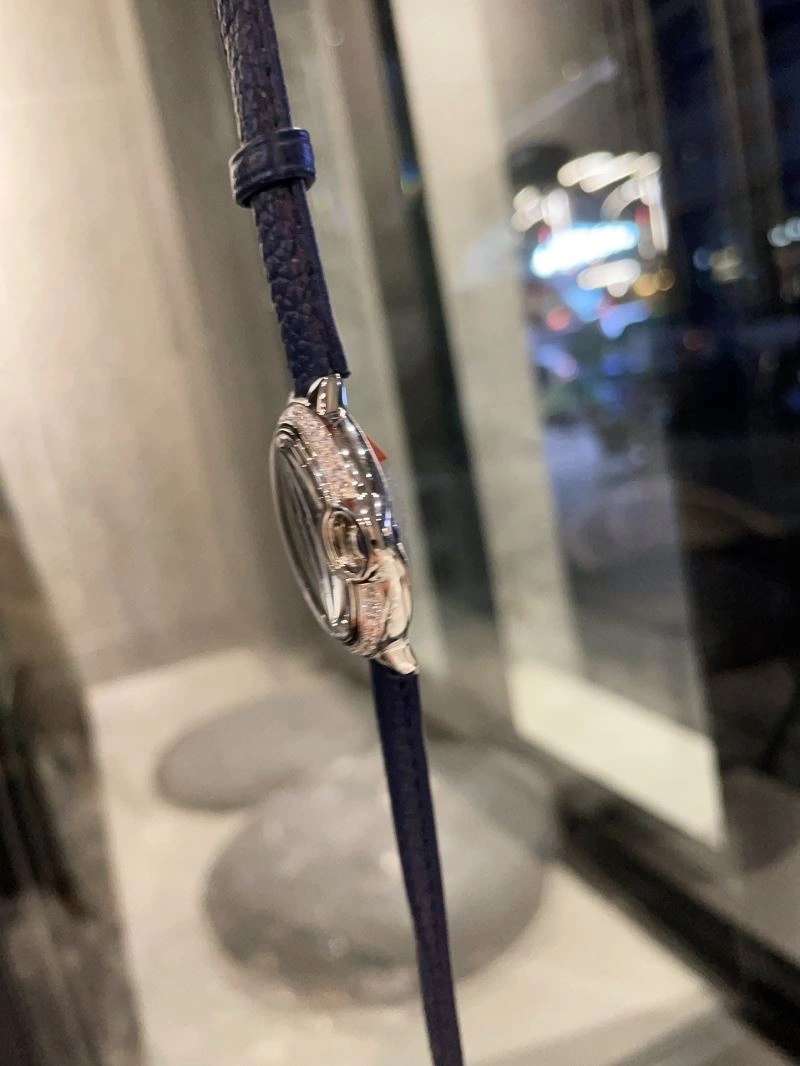 1:1 copy CARTIER Watches