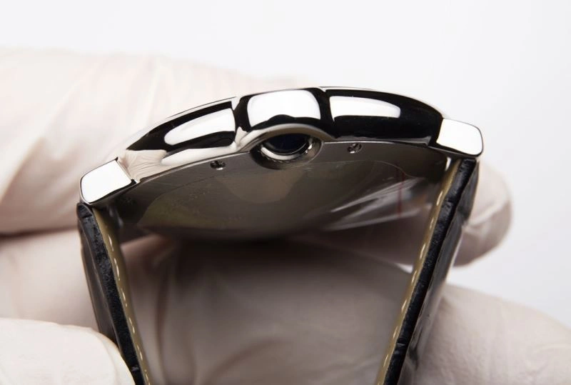 Indistinguishable CARTIER Watches