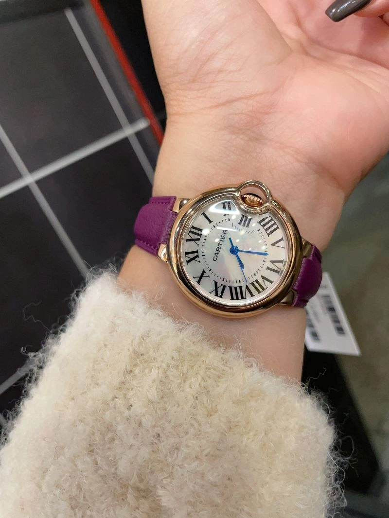 Accurate model CARTIER Watches