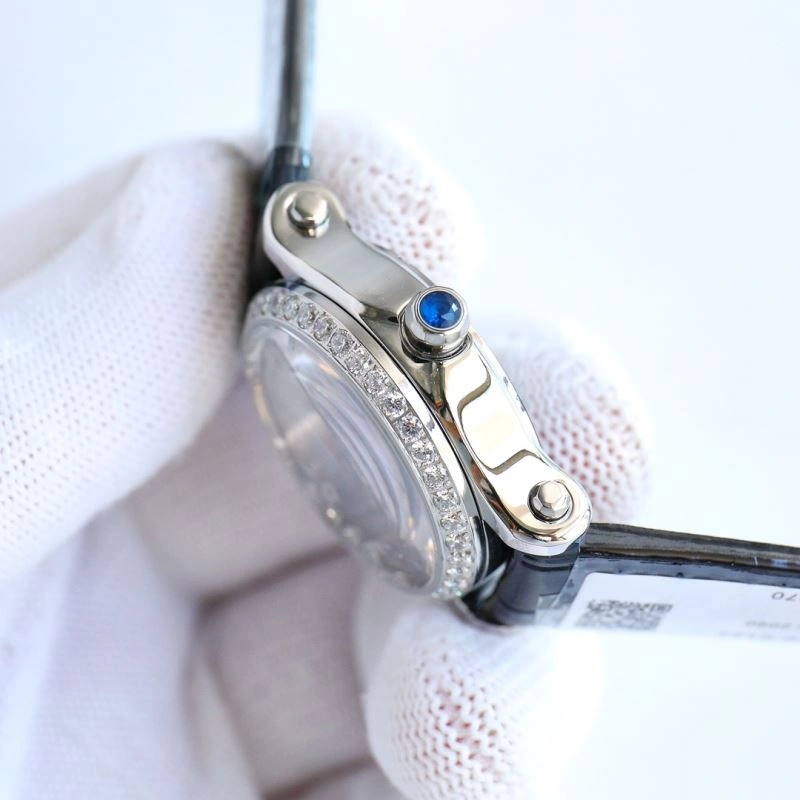 Brand-authenticated CARTIER Watches