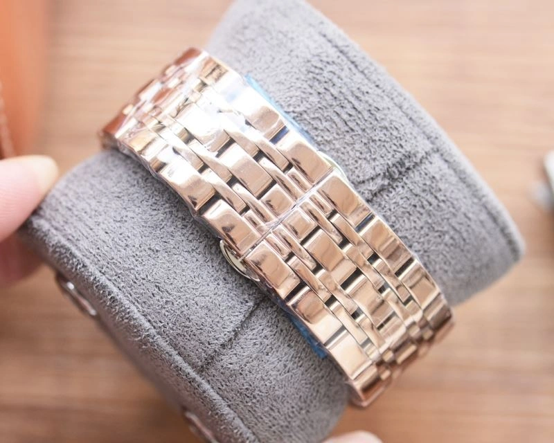 Accurate model CARTIER Watches