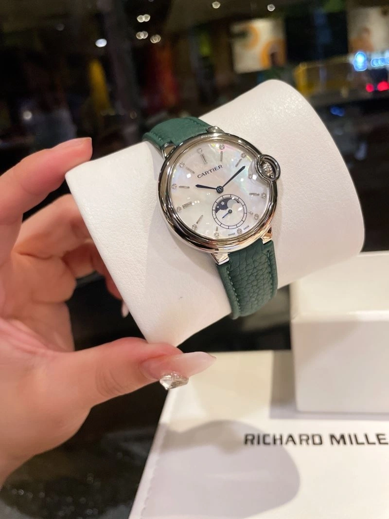 CARTIER Watches