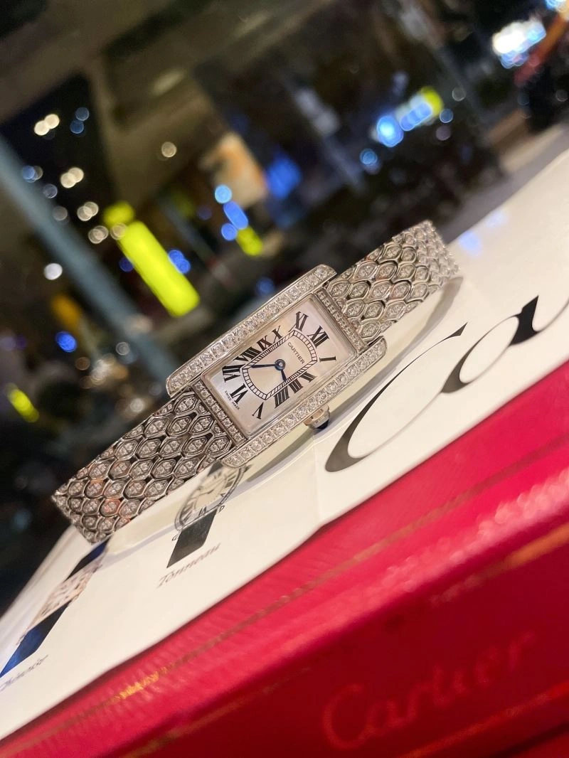 CARTIER Watches