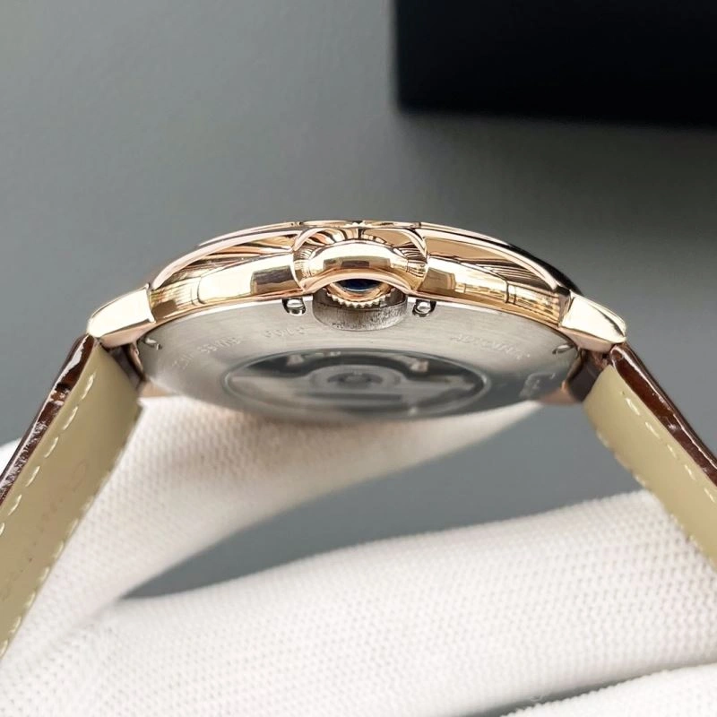 Cut-rate CARTIER Watches