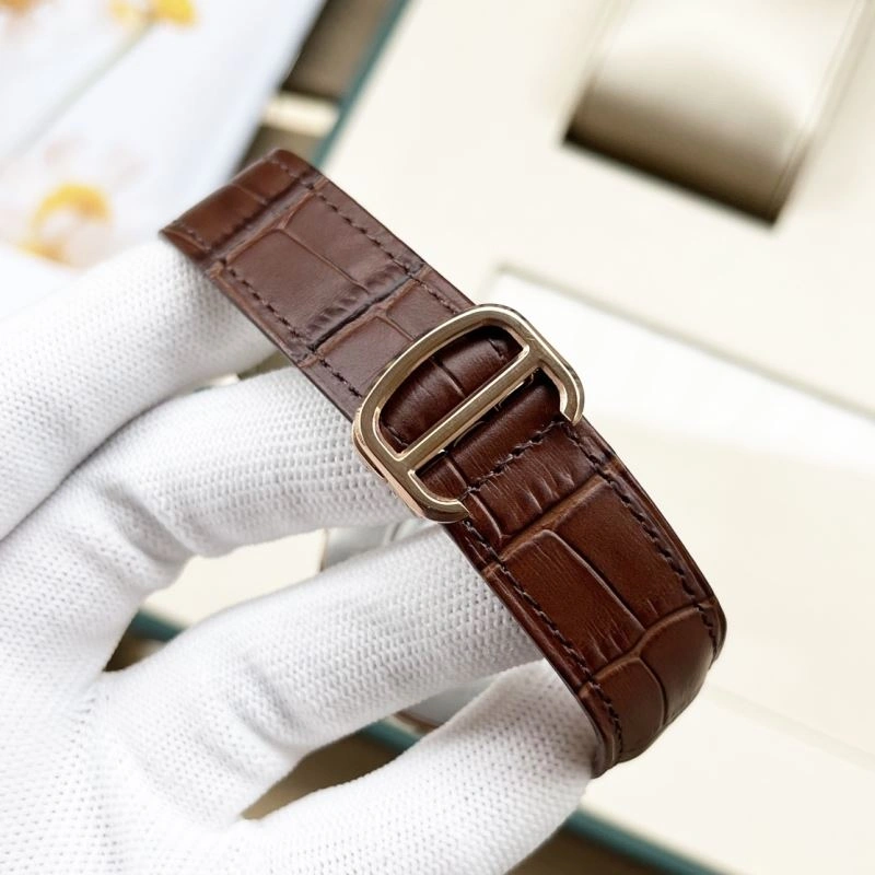 Accurate model CARTIER Watches