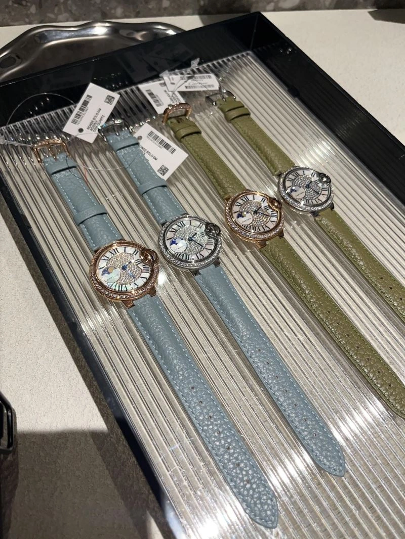 CARTIER Watches