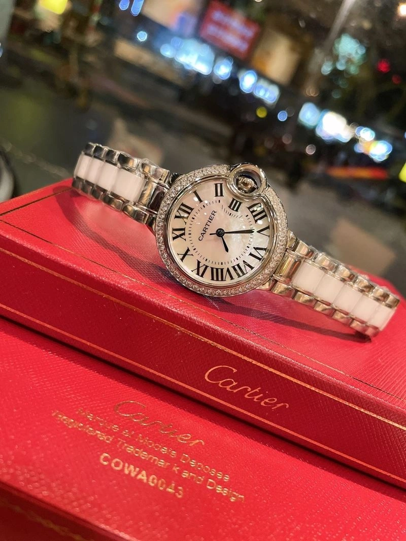 CARTIER Watches