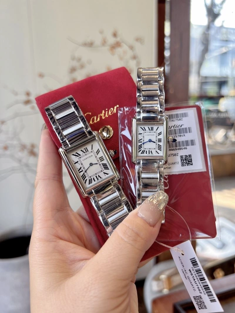 CARTIER Watches