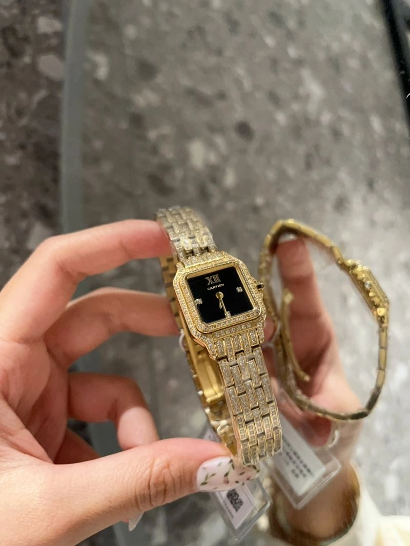 Cut-rate CARTIER Watches