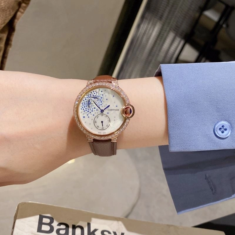 Accurate model CARTIER Watches
