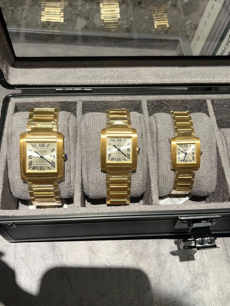 CARTIER Watches