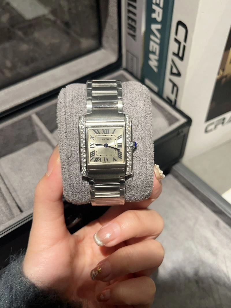 Official CARTIER Watches