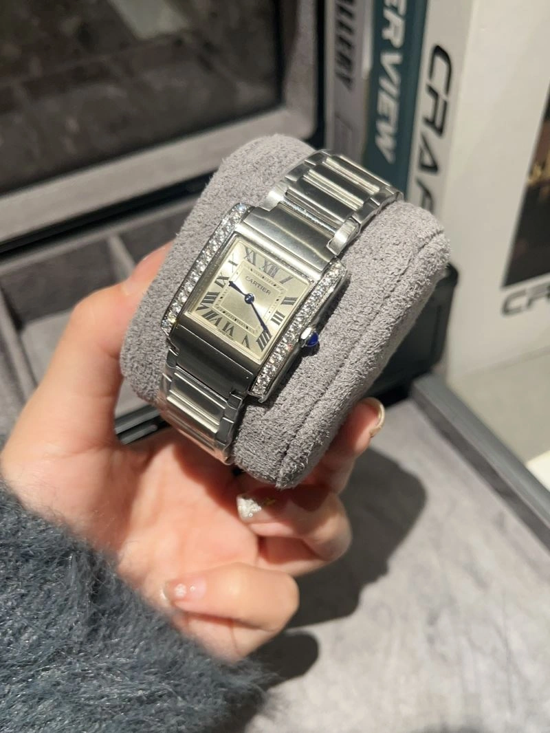 Official CARTIER Watches