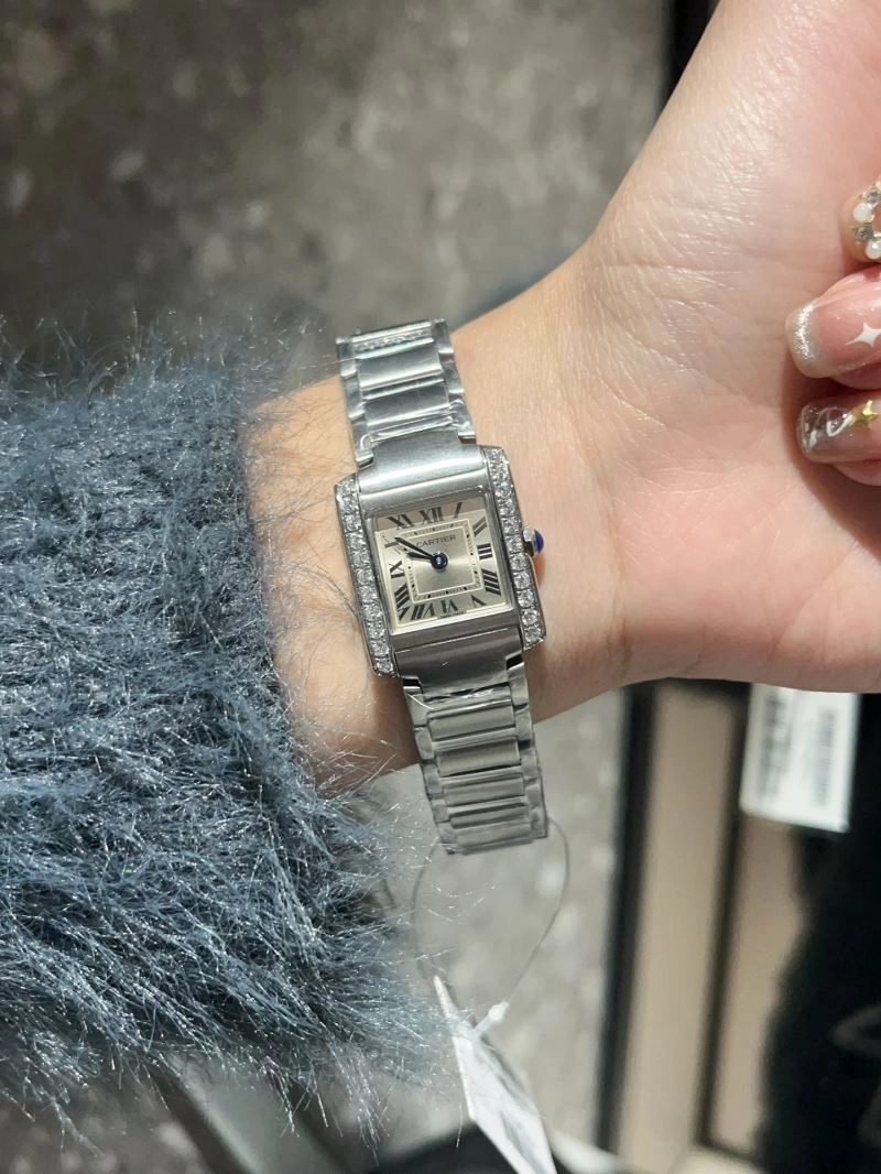 Official CARTIER Watches