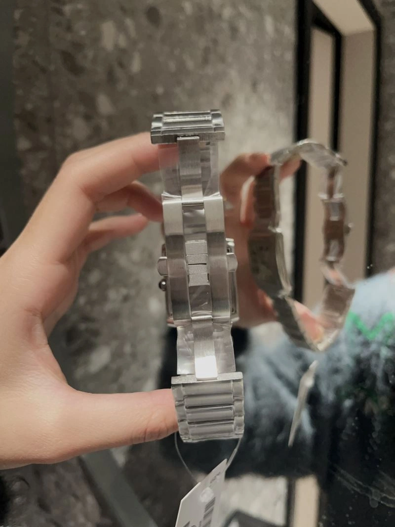 Indistinguishable CARTIER Watches