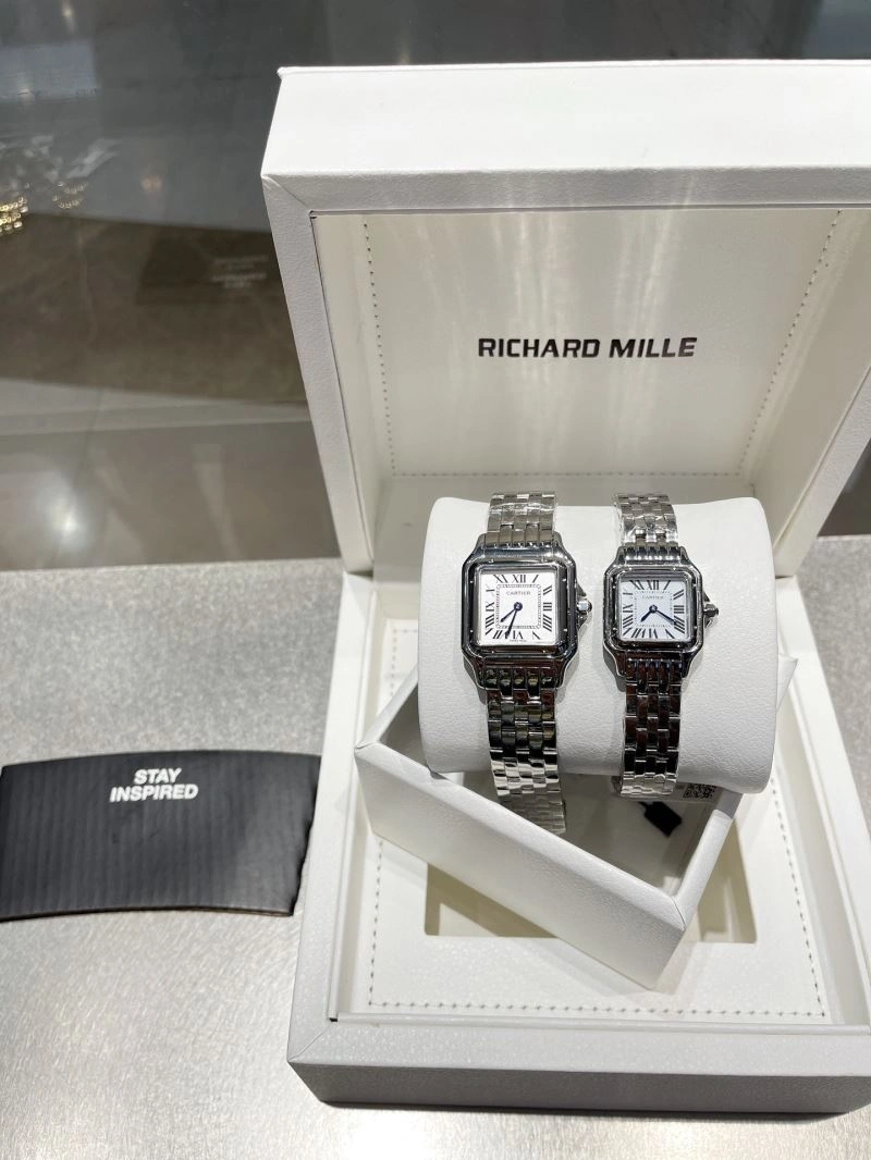 CARTIER Watches
