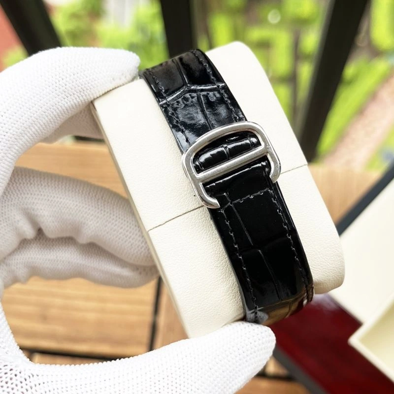 Brand-authenticated CARTIER Watches