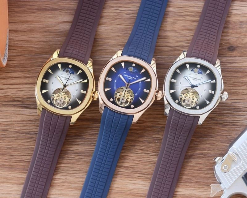 CARTIER Watches