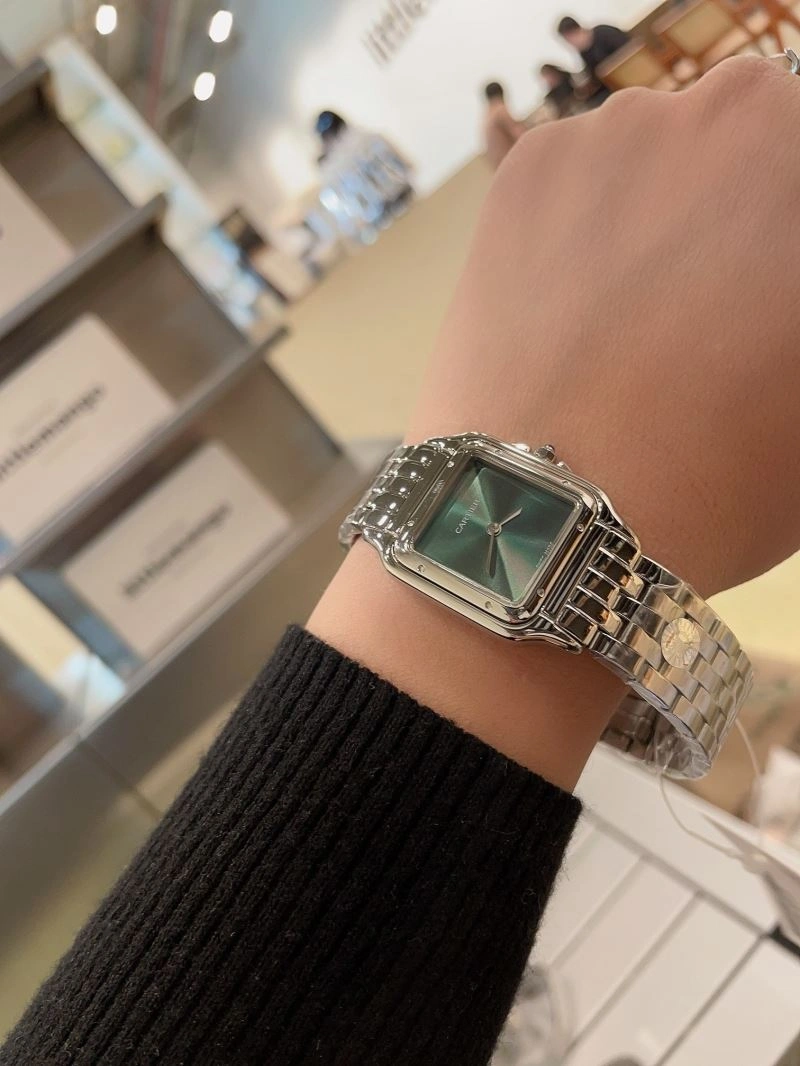 Accurate model CARTIER Watches