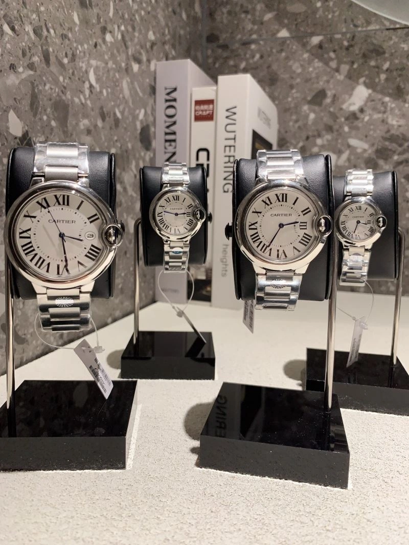 Accurate model CARTIER Watches