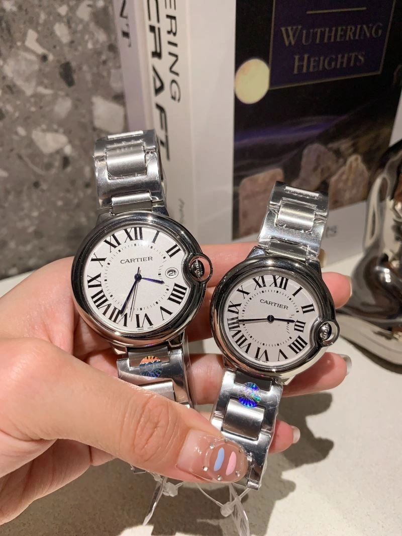 Accurate model CARTIER Watches