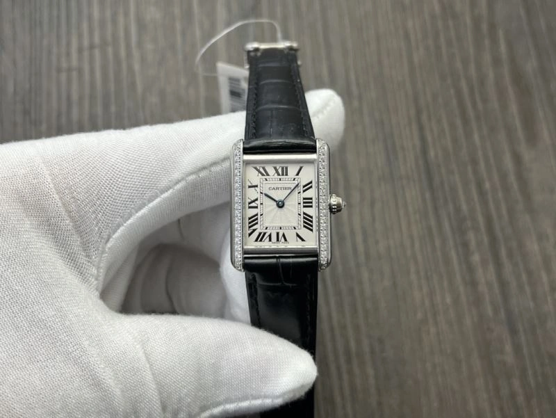 Accurate model CARTIER Watches