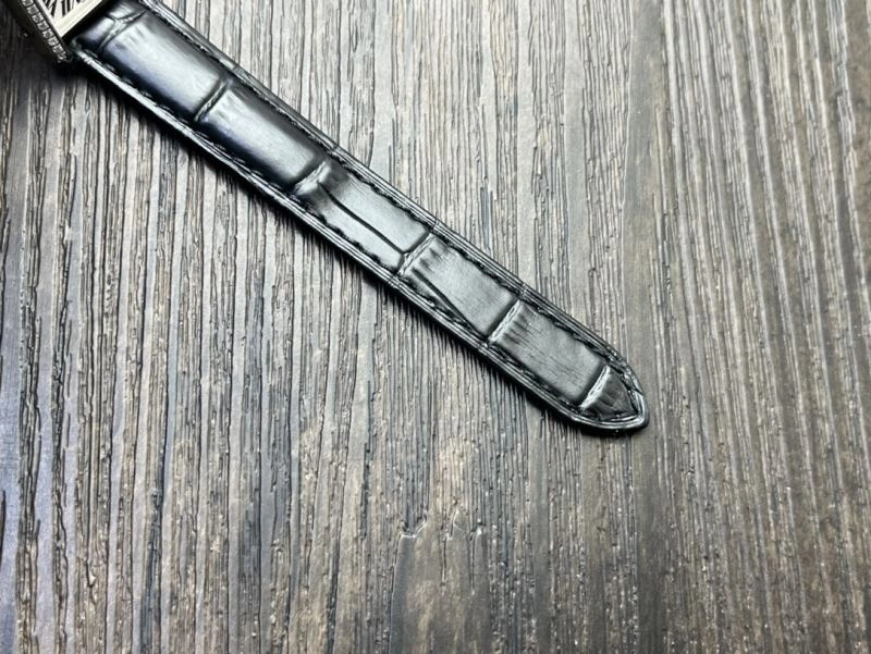 Accurate model CARTIER Watches
