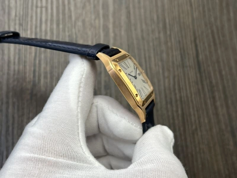 Cut-rate CARTIER Watches