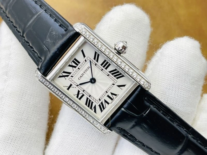 Cut-rate CARTIER Watches