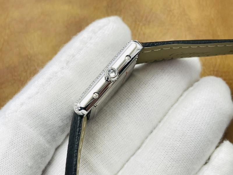Inexpensive CARTIER Watches
