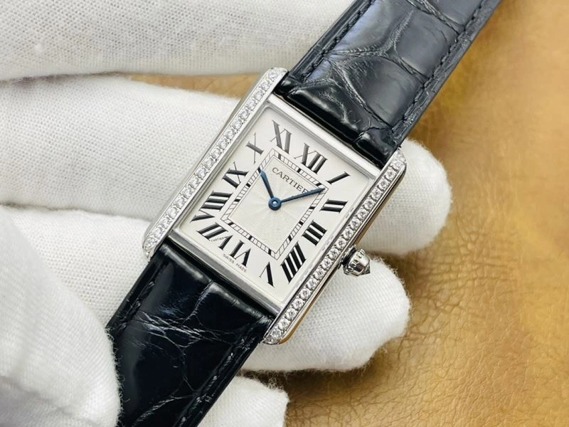 Cut-rate CARTIER Watches