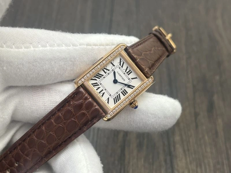 Inexpensive CARTIER Watches