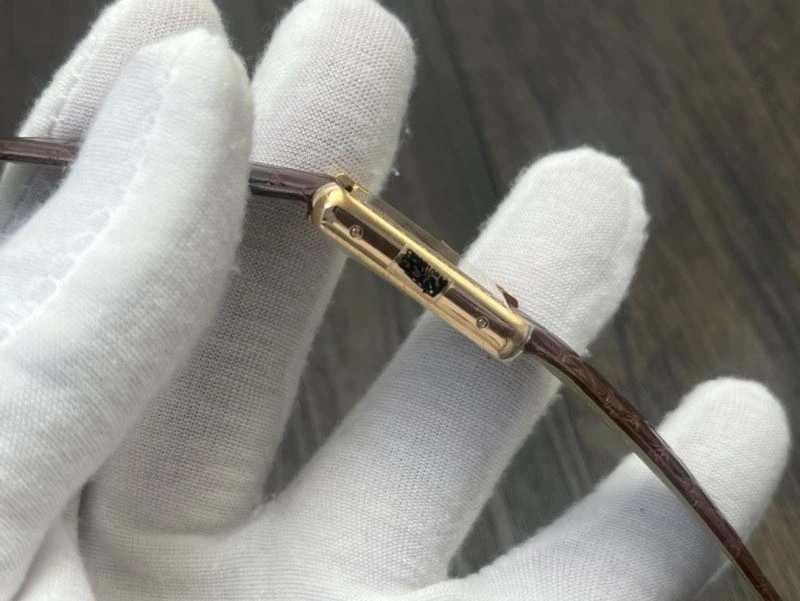 Inexpensive CARTIER Watches