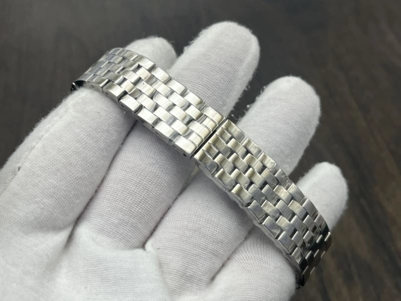 Indistinguishable CARTIER Watches