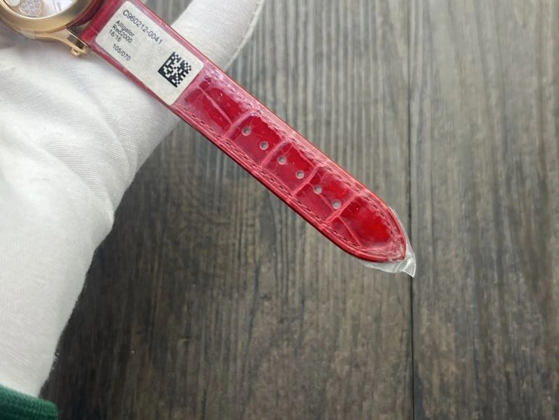 Indistinguishable CARTIER Watches