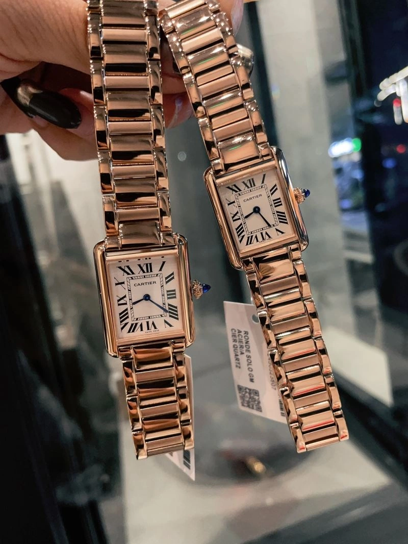 CARTIER Watches