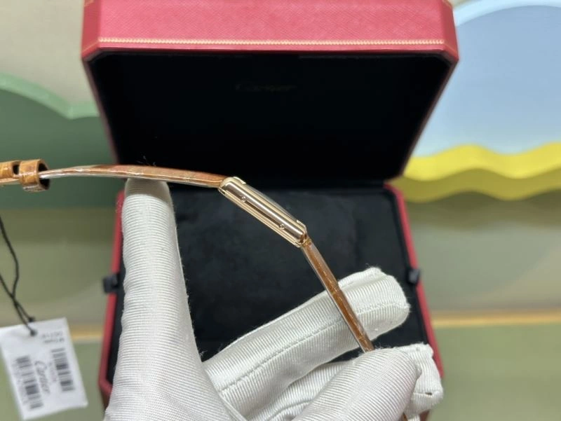 Official CARTIER Watches