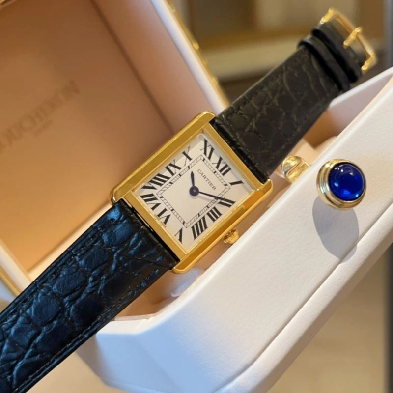 Inexpensive CARTIER Watches
