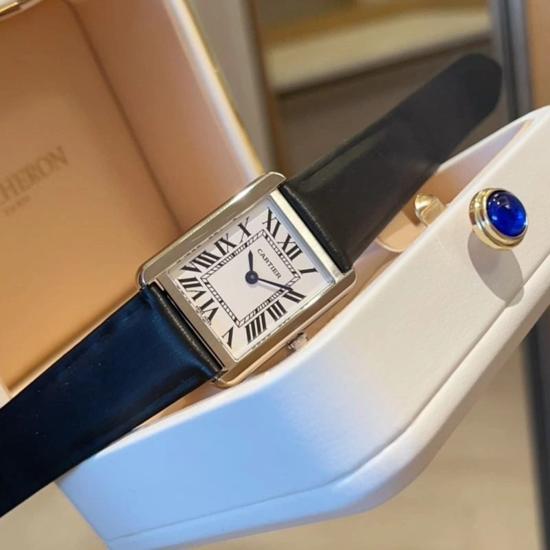 Cut-rate CARTIER Watches