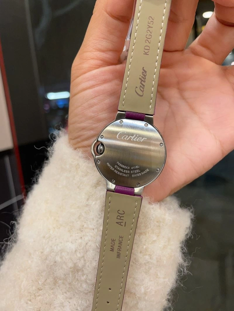 Cut-rate CARTIER Watches